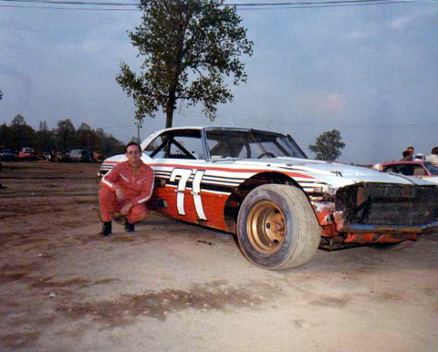 Dirtfans.com - Chick Hale