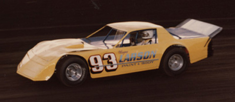 Dirtfans.com - Wayne Larson
