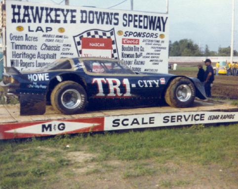 Dirtfans.com - Roger Dolan